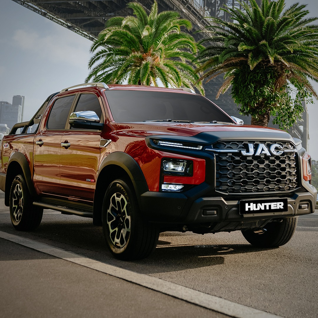 Ghandhara Automobiles Unveils JAC T9 HUNTER 4x4 Pickup Truck