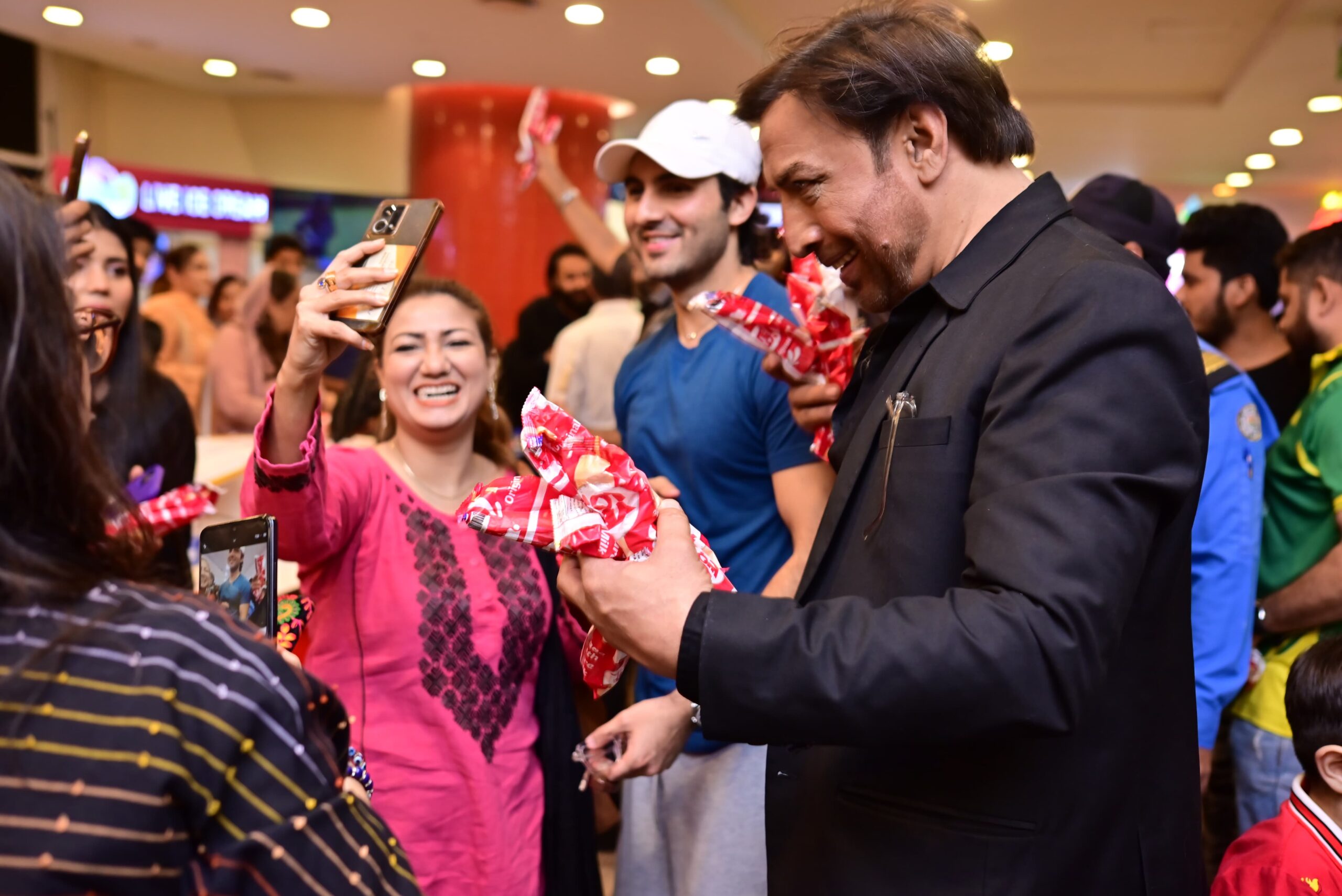 House-full shows, Surprise Celebrity Visits light up Qulfee on Eid ...